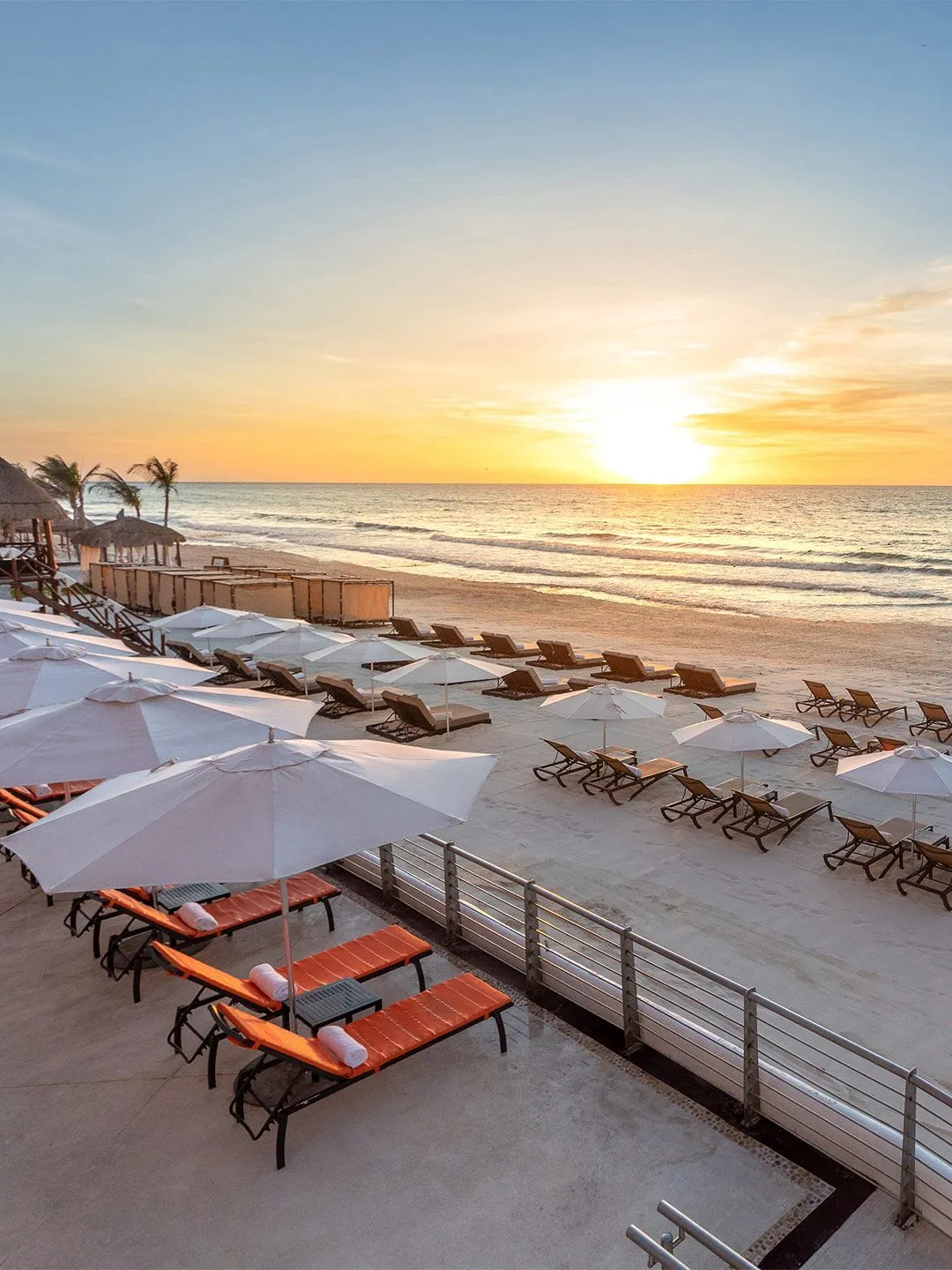 Consulta nuestro Centro de Ayuda aquí | Beach Palace